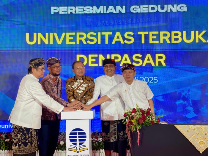 Gubernur Koster Resmikan Gedung Baru UT
